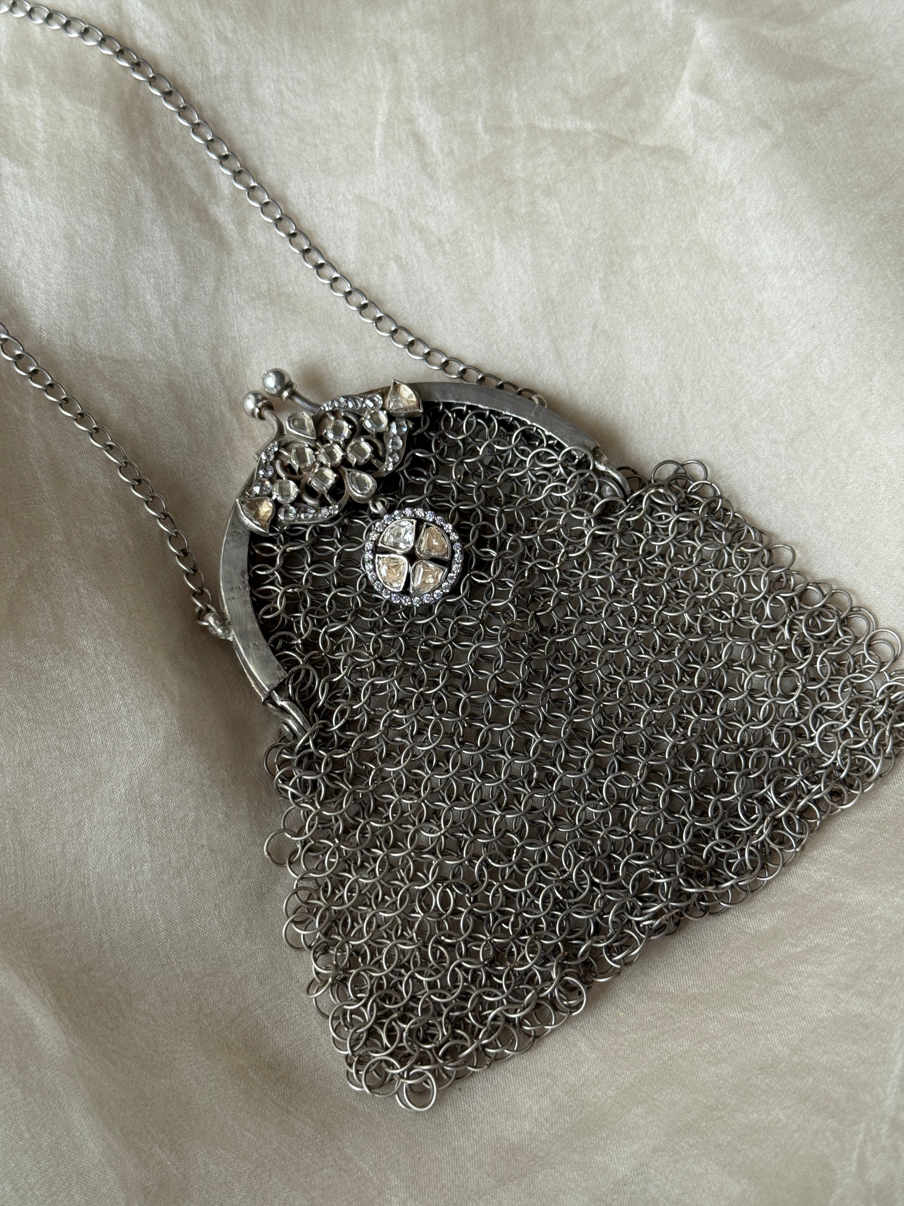 Iris coin purse – ShopKitaKaturi
